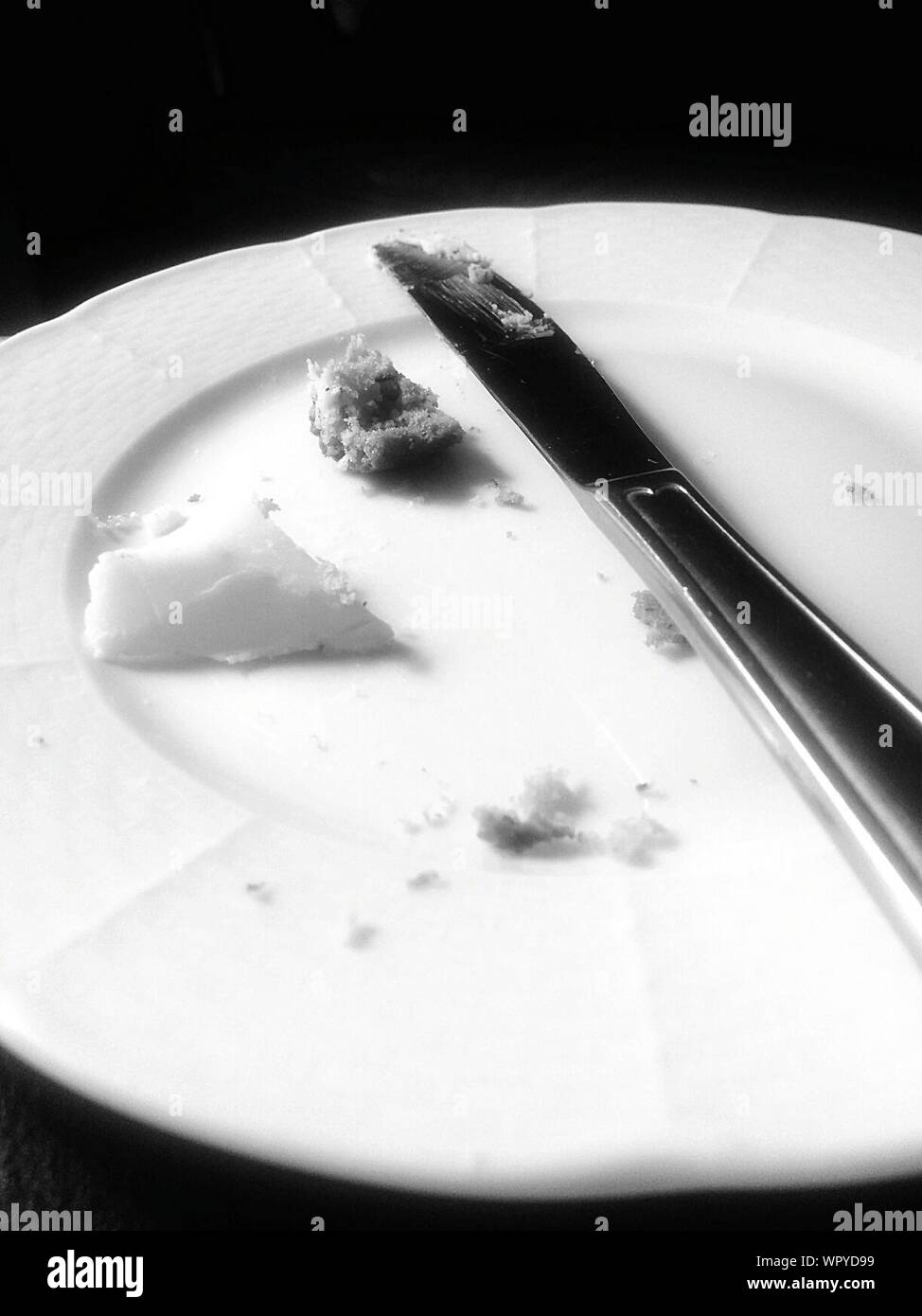 Messy plate hi-res stock photography and images - Alamy