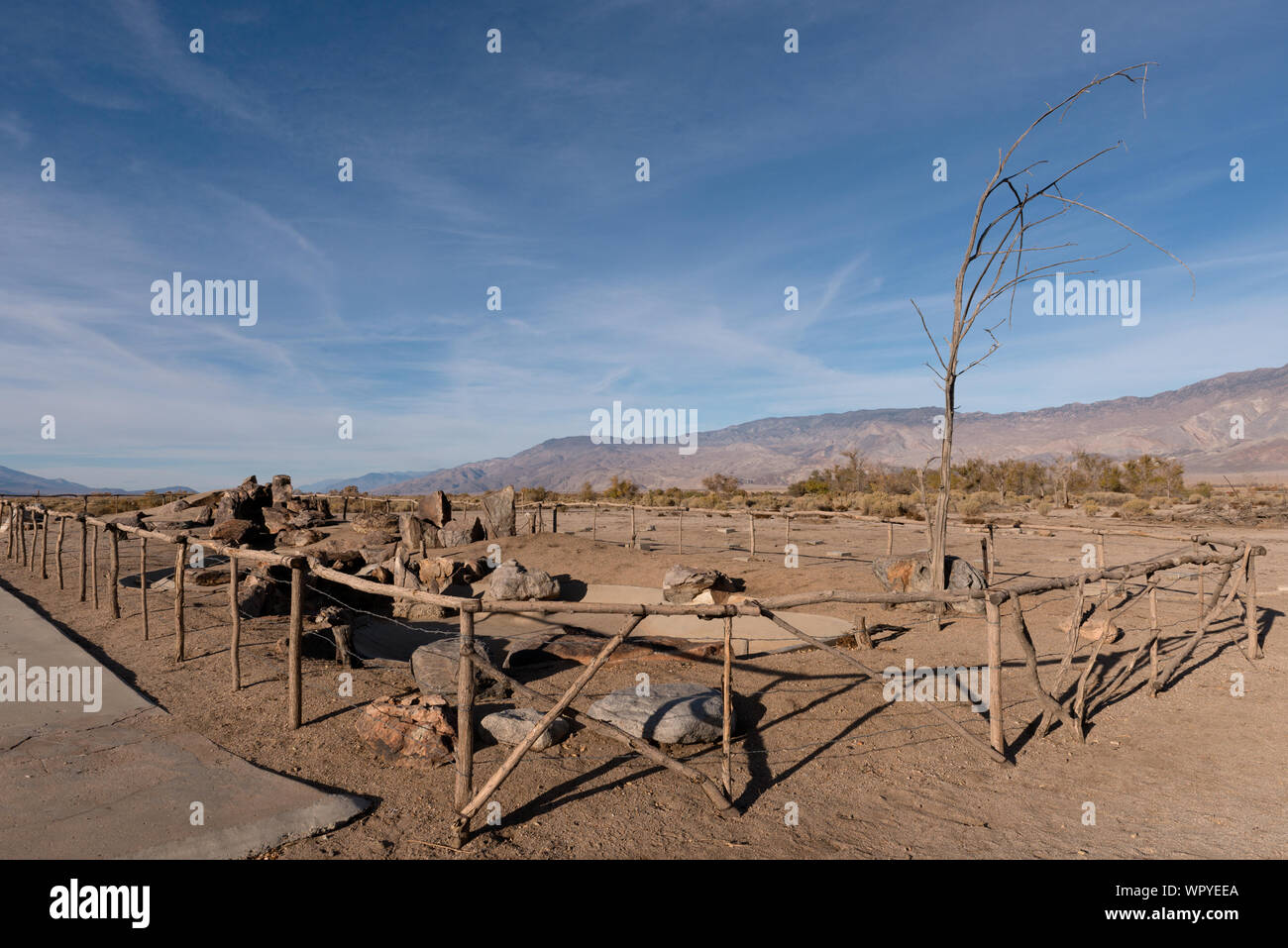 Relocation center japanese hi-res stock photography and images - Alamy