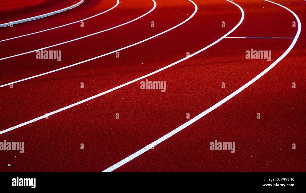 Tracks in the stadium hi-res stock photography and images - Alamy