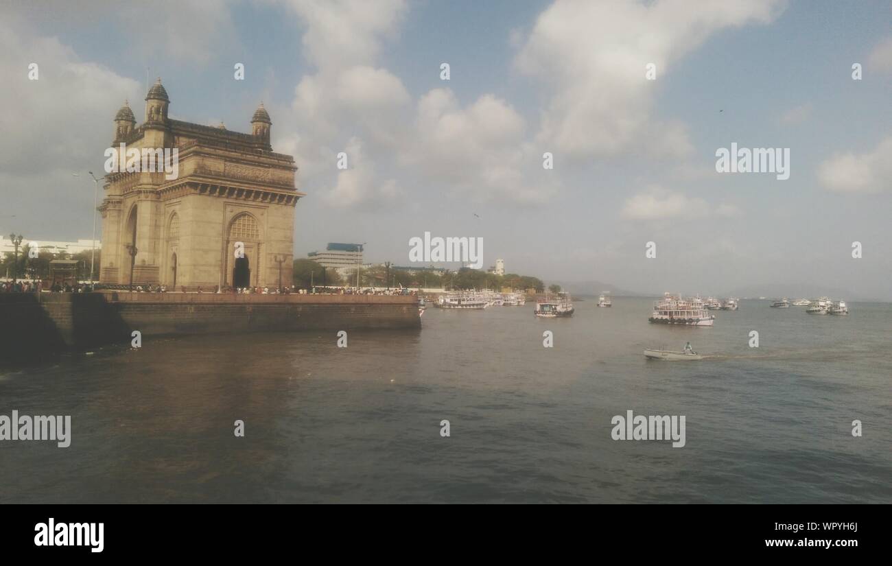 India sky view hi-res stock photography and images - Alamy