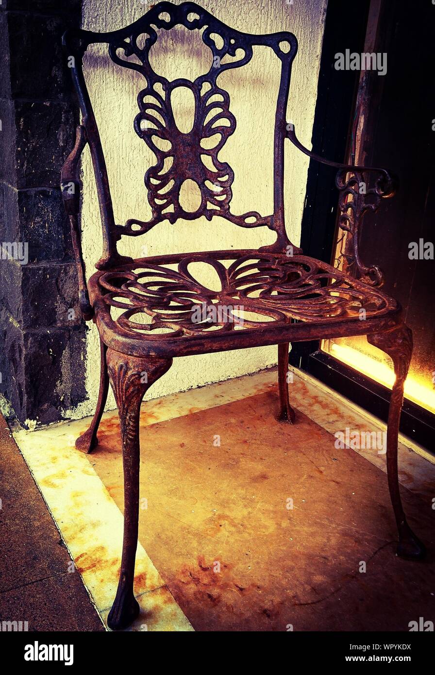 Old styled chair hi-res stock photography and images - Alamy