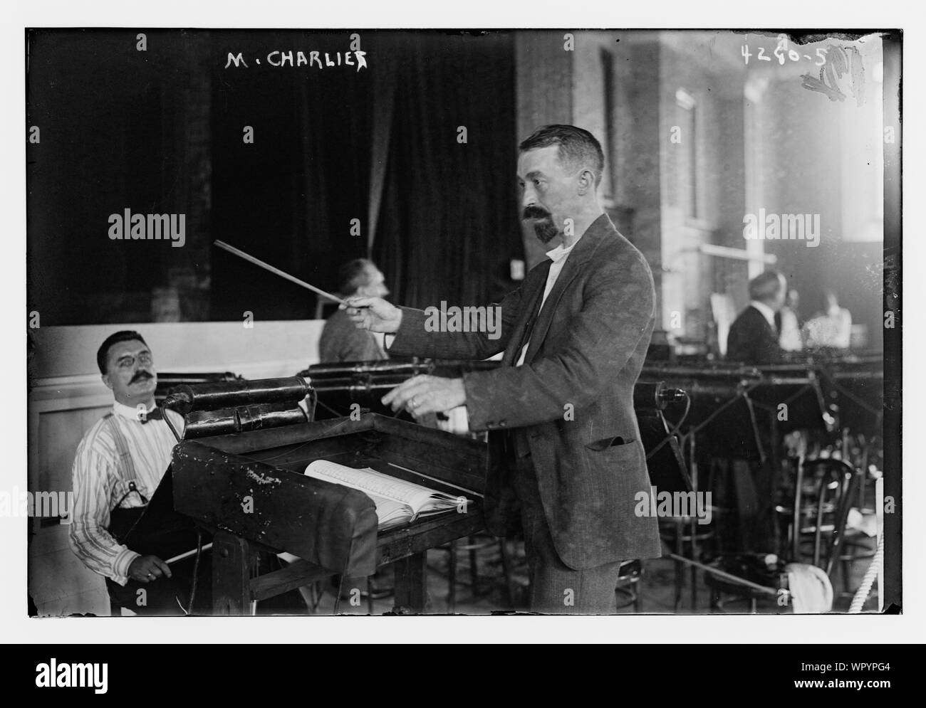 Charlier hi-res stock photography and images - Alamy