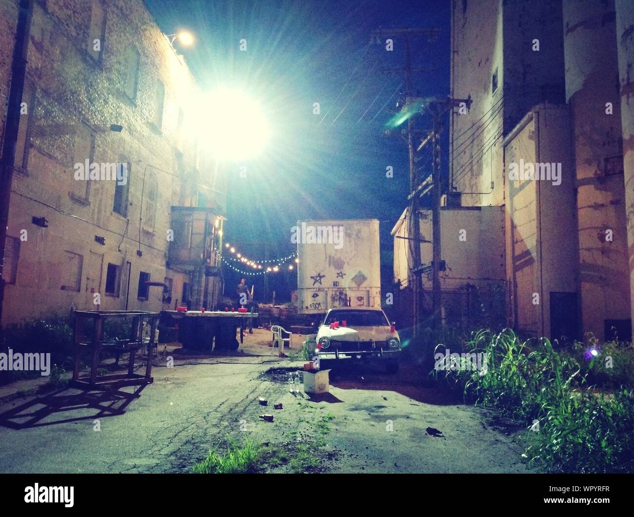 Poor street lighting hi-res stock photography and images - Alamy