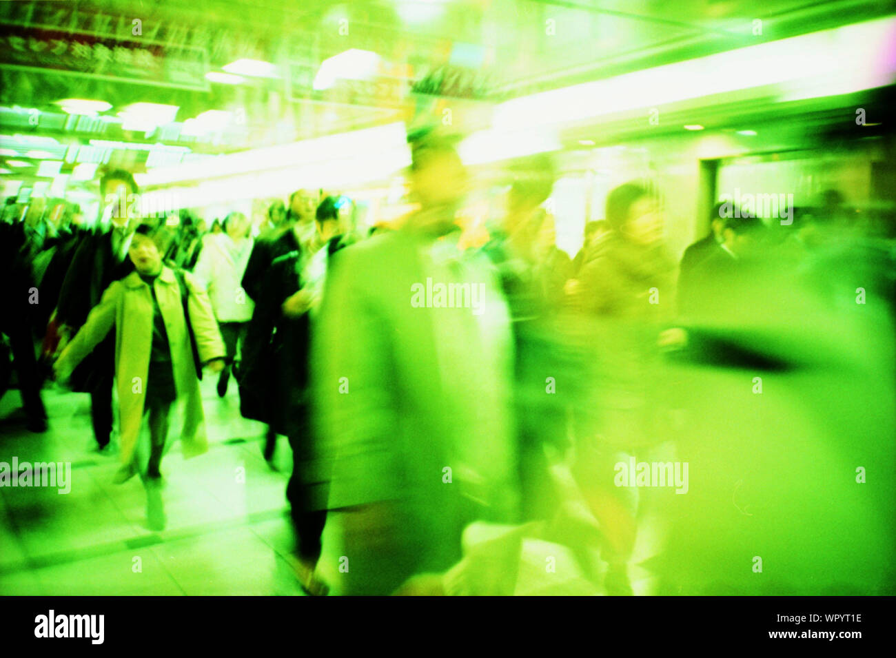Rushing into station hi-res stock photography and images - Alamy