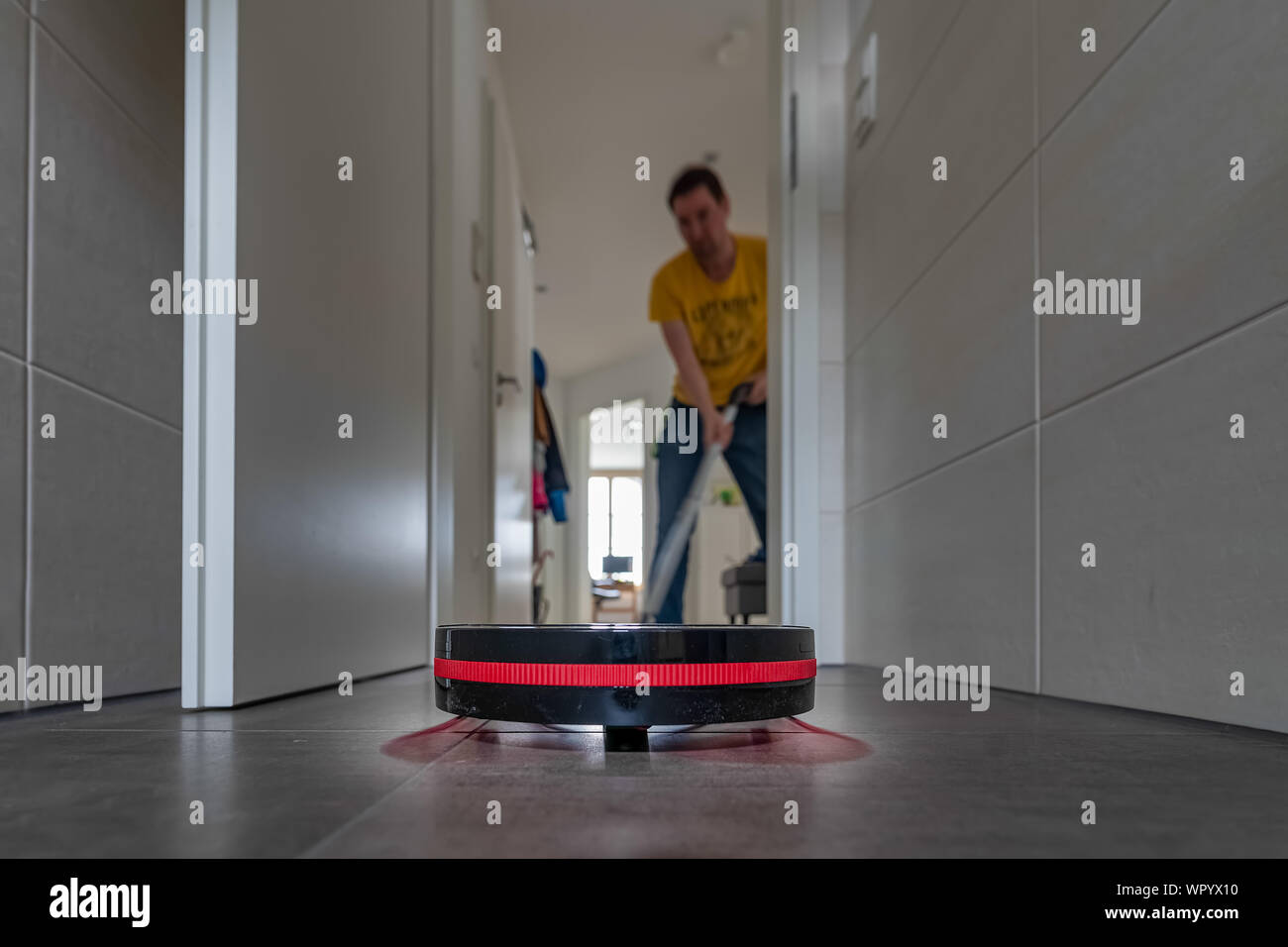 Room cleaning robot hi-res stock photography and images - Alamy