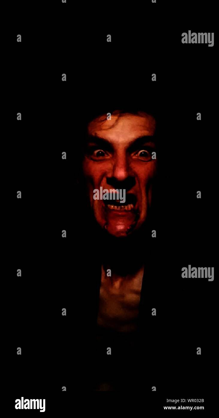 Screaming man hi-res stock photography and images - Alamy