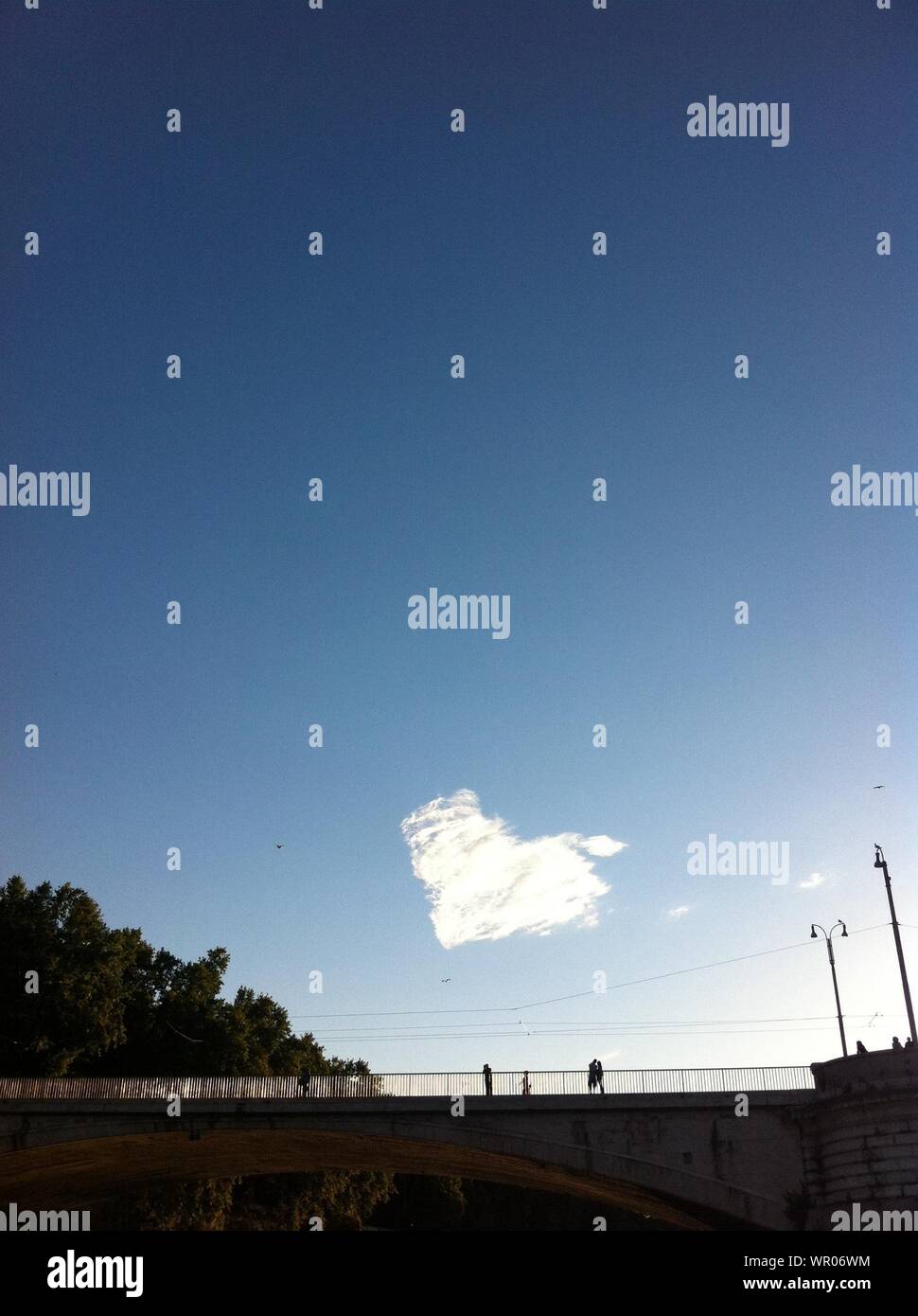 Cloud arch hi-res stock photography and images - Alamy