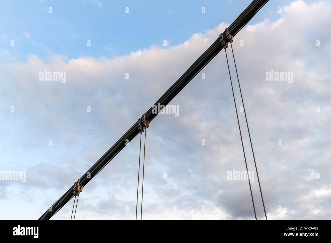 Hudsons hope suspension bridge hi-res stock photography and images - Alamy