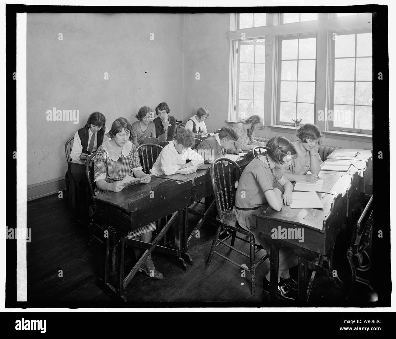 English or french school Black and White Stock Photos & Images - Alamy