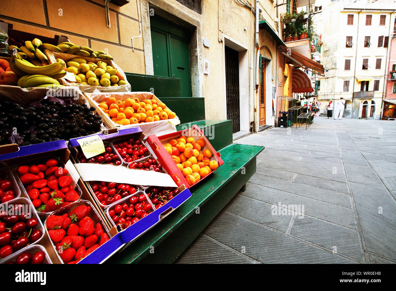 Village fruits hi-res stock photography and images - Alamy