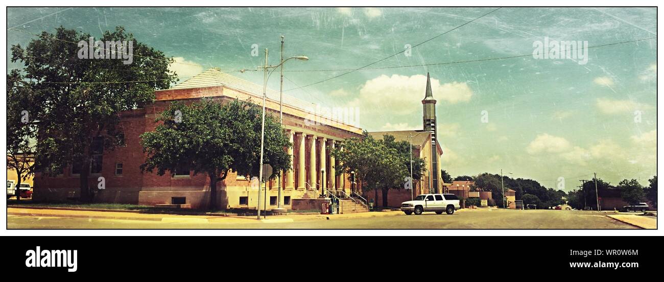 Post office building exterior hi-res stock photography and images - Alamy