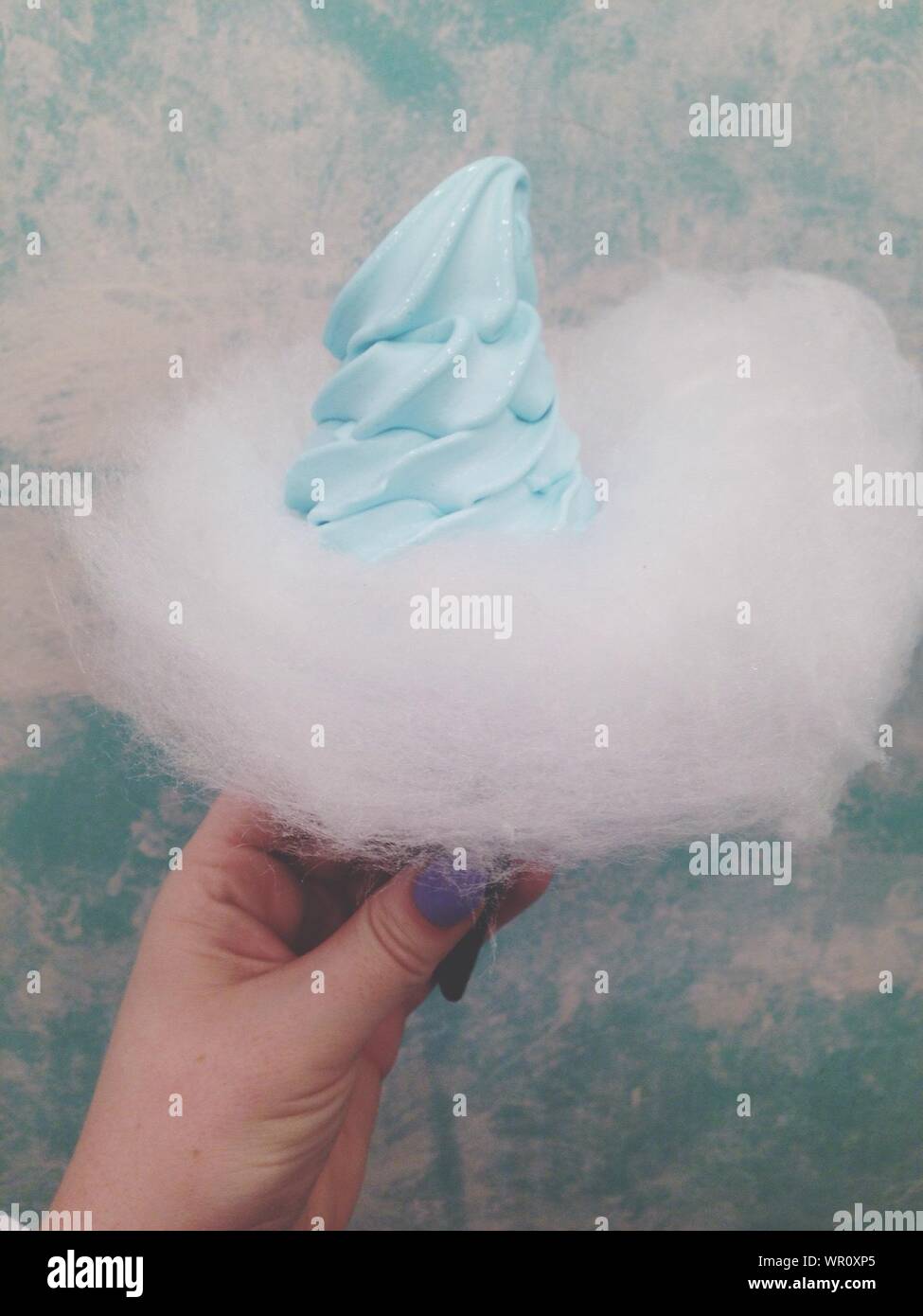 Candy floss and ice cream hi-res stock photography and images - Alamy