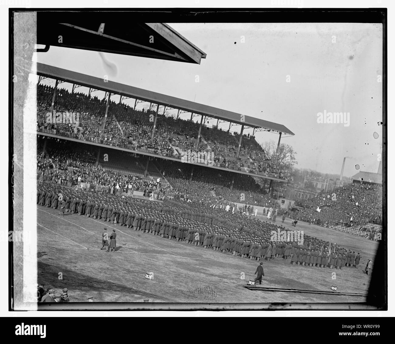U s marine corps team Black and White Stock Photos & Images - Alamy