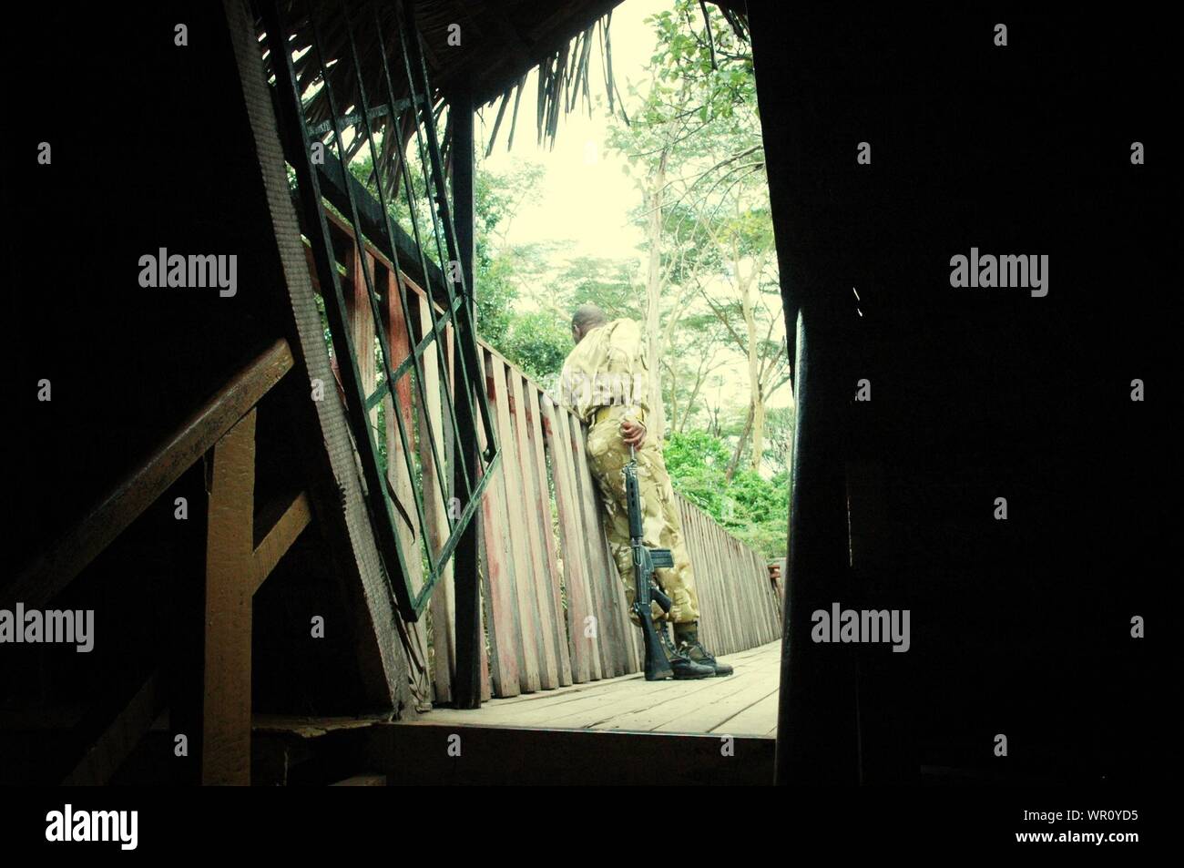 Bridge gun hi-res stock photography and images - Alamy