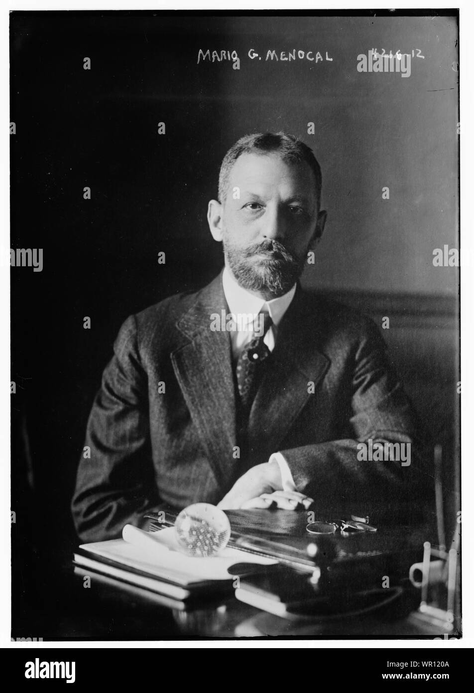 Menocal hi-res stock photography and images - Alamy