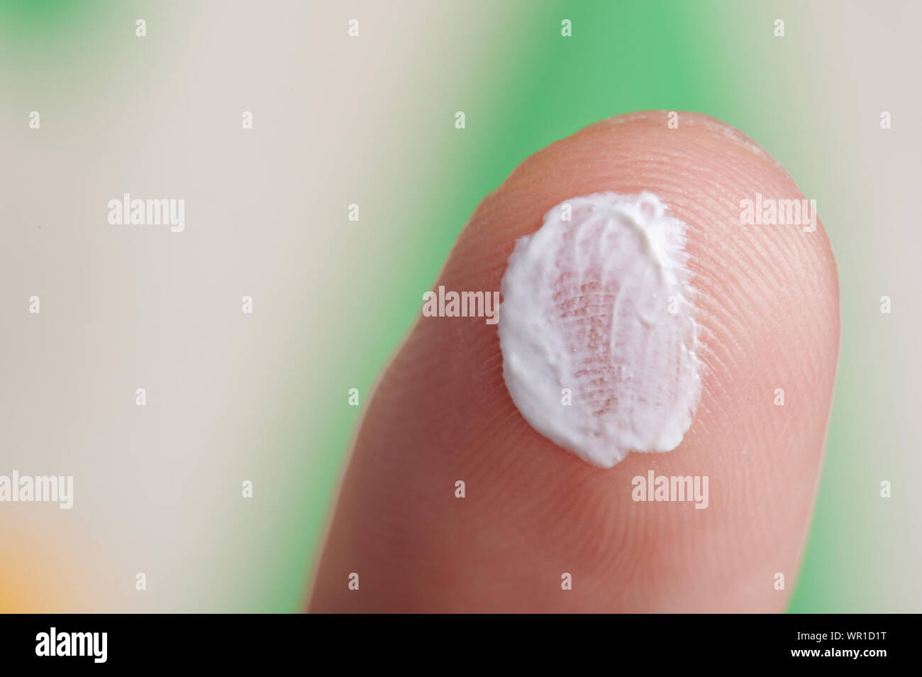 Creme texture hi-res stock photography and images - Alamy