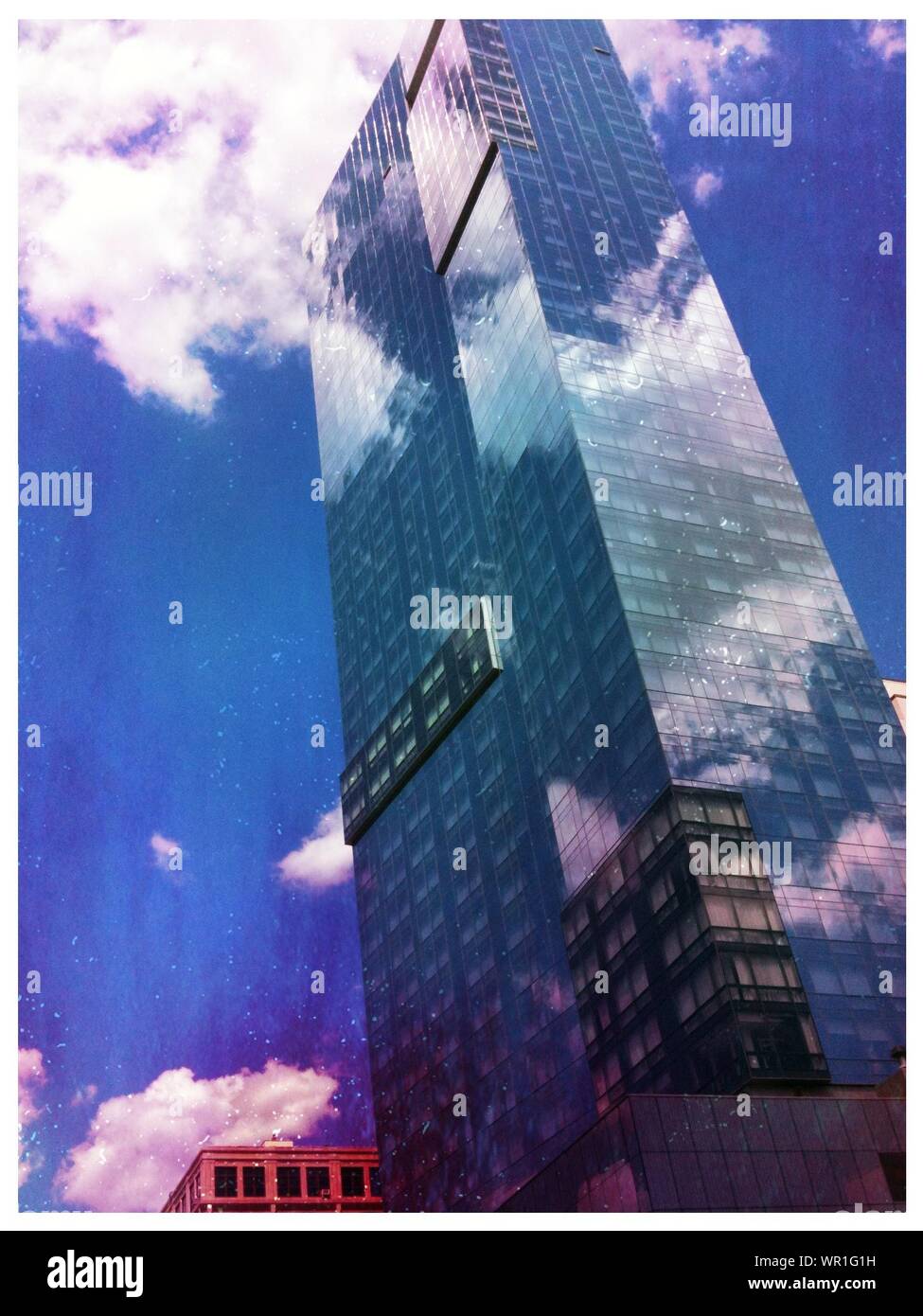 Tall modern skyscraper Cut Out Stock Images & Pictures - Alamy
