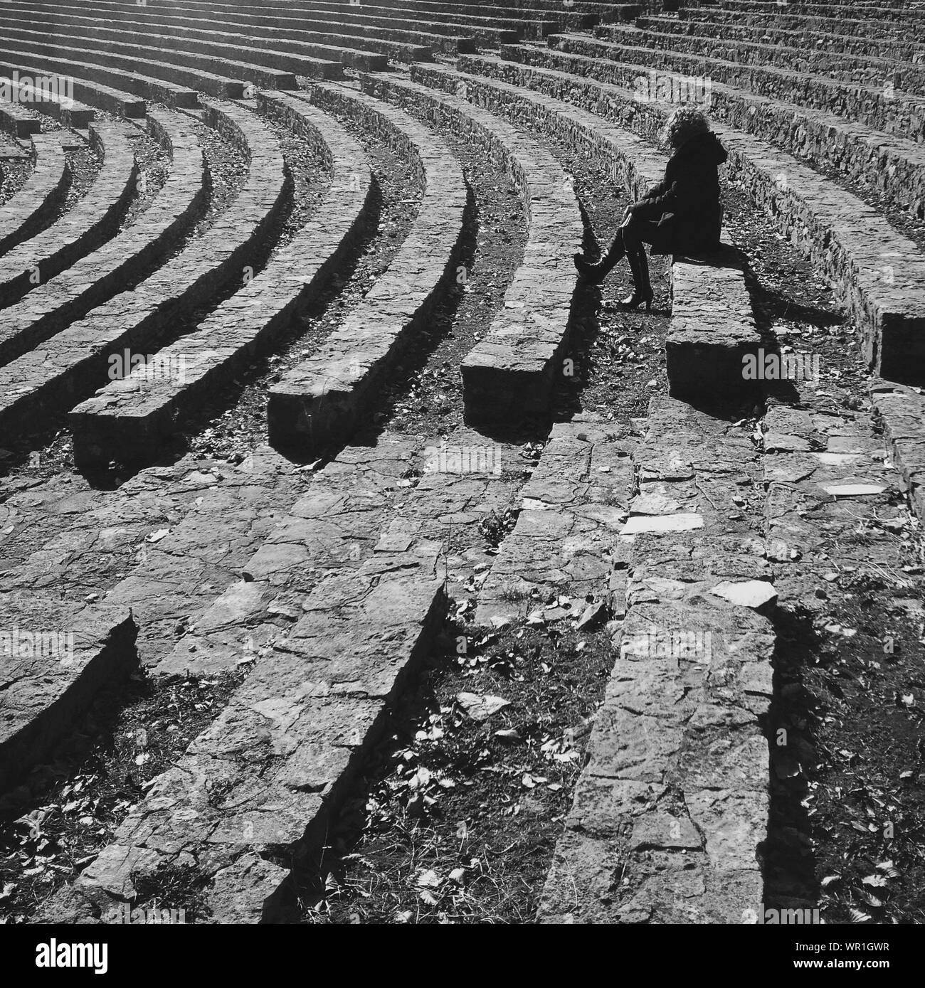 Amphitheater amphitheater amphitheater amphitheater Black and White ...