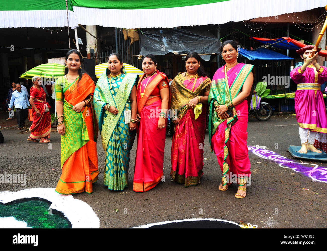 Raksha bandhan hi-res stock photography and images - Alamy