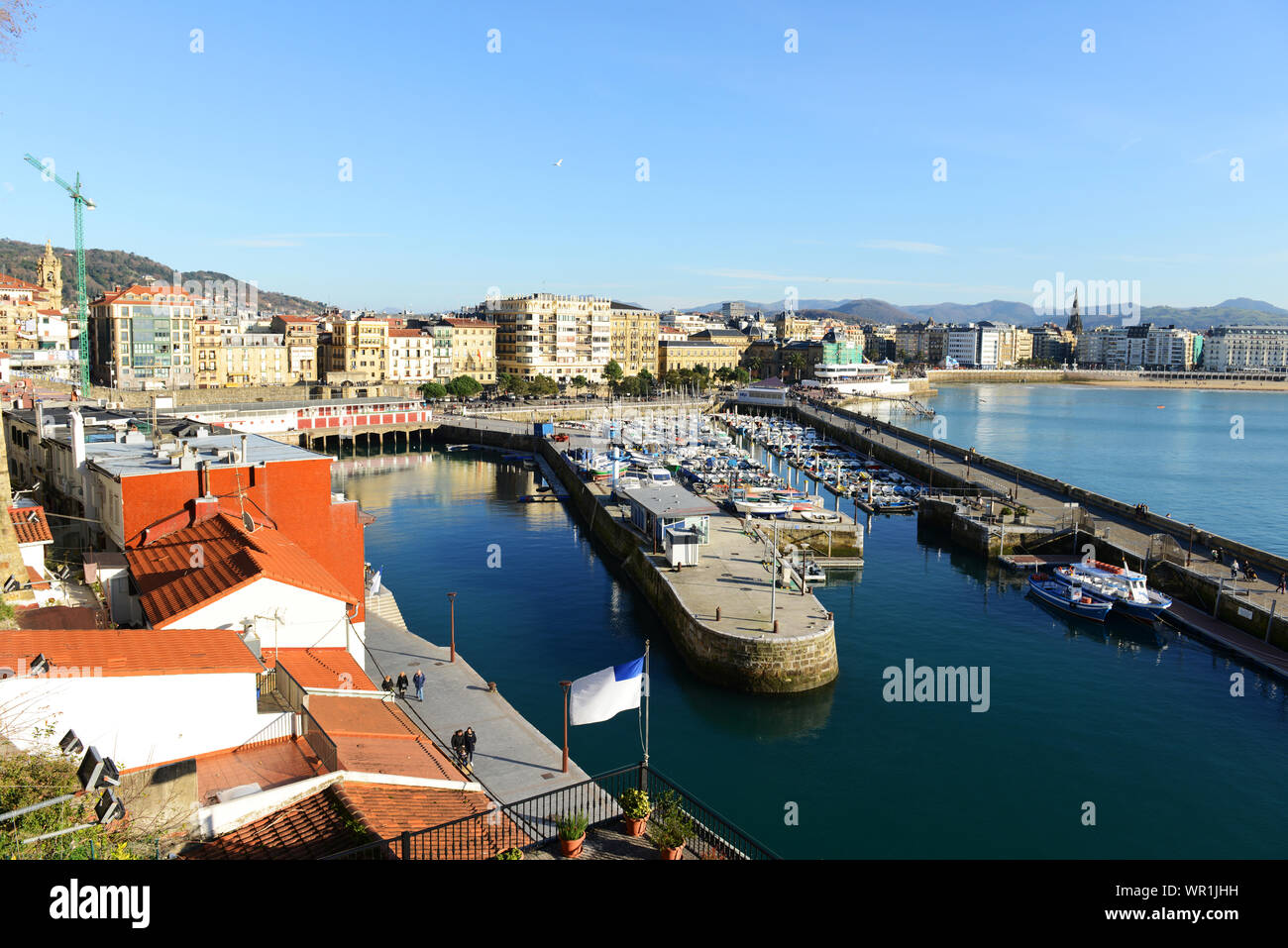 San sebastian marina hi-res stock photography and images - Alamy