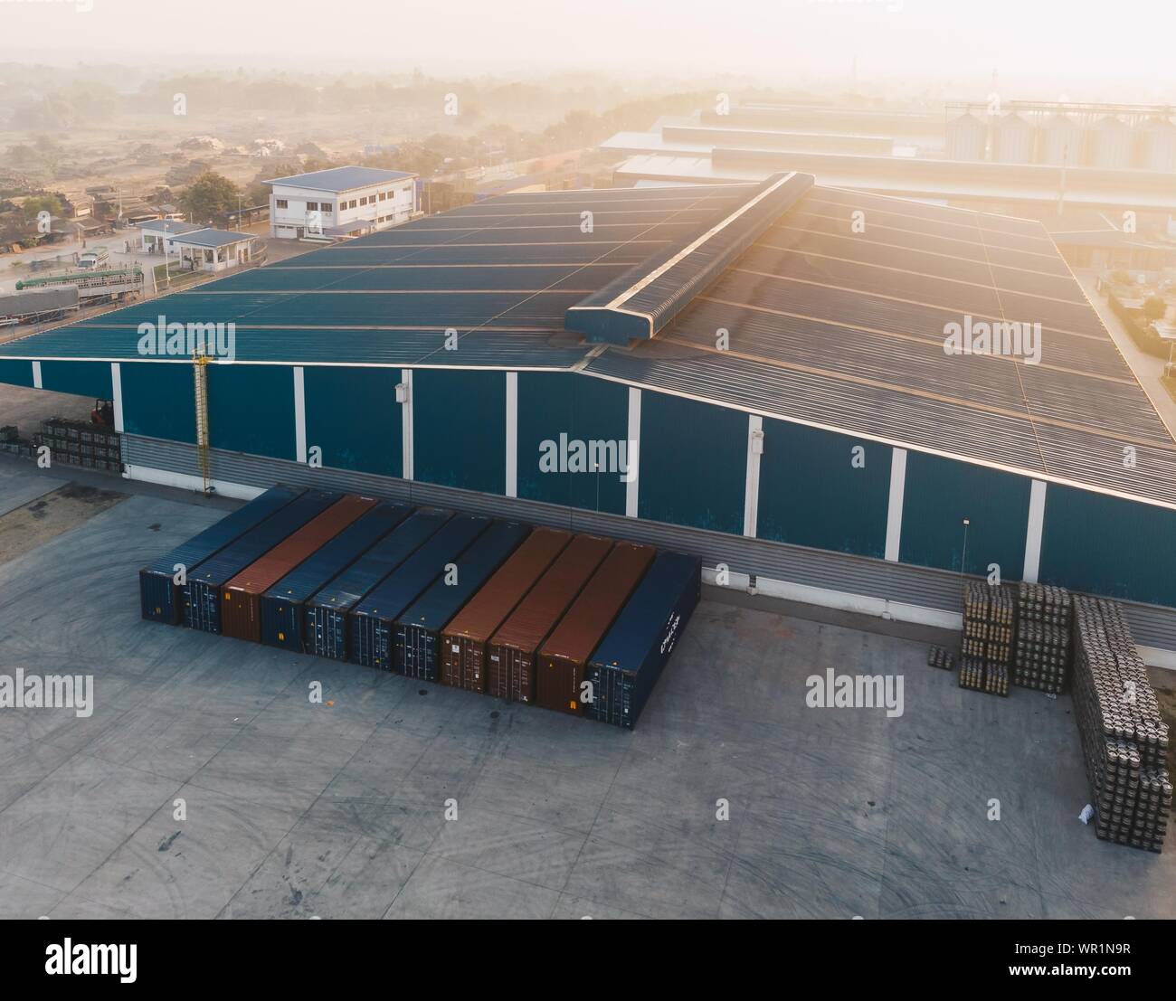 Aerial warehouse interior hi-res stock photography and images - Alamy
