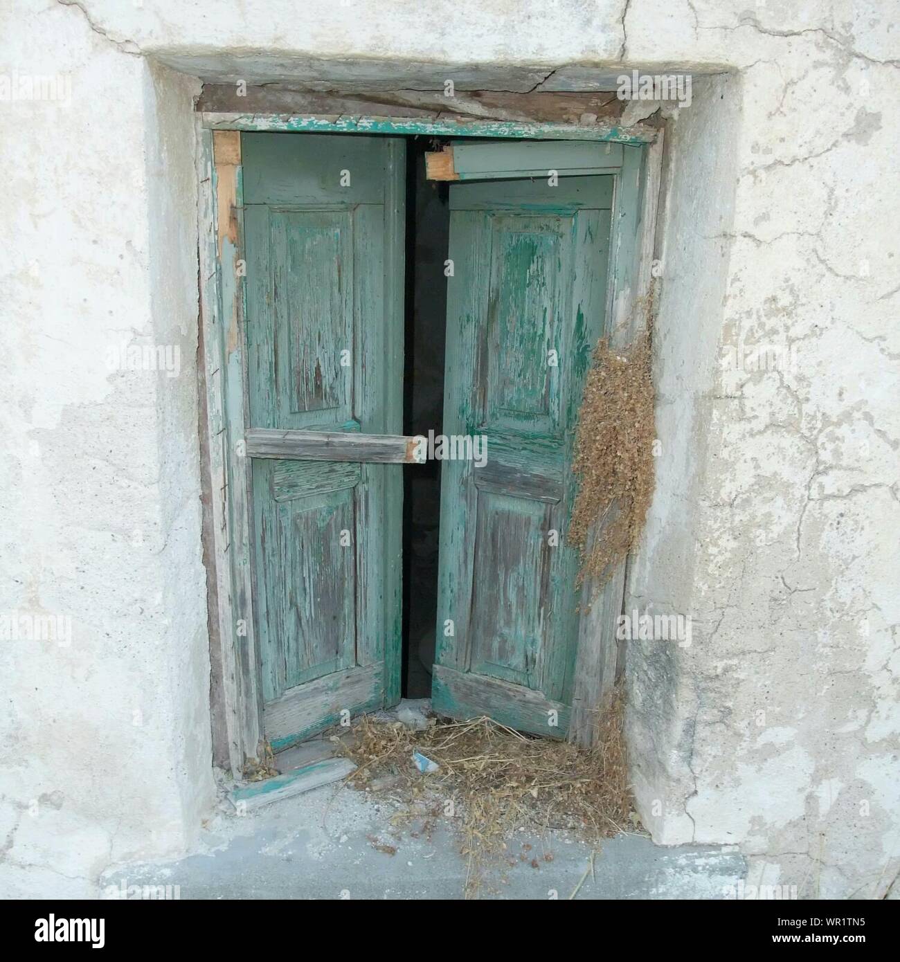 Cracked Open Door High Resolution Stock Photography and Images - Alamy
