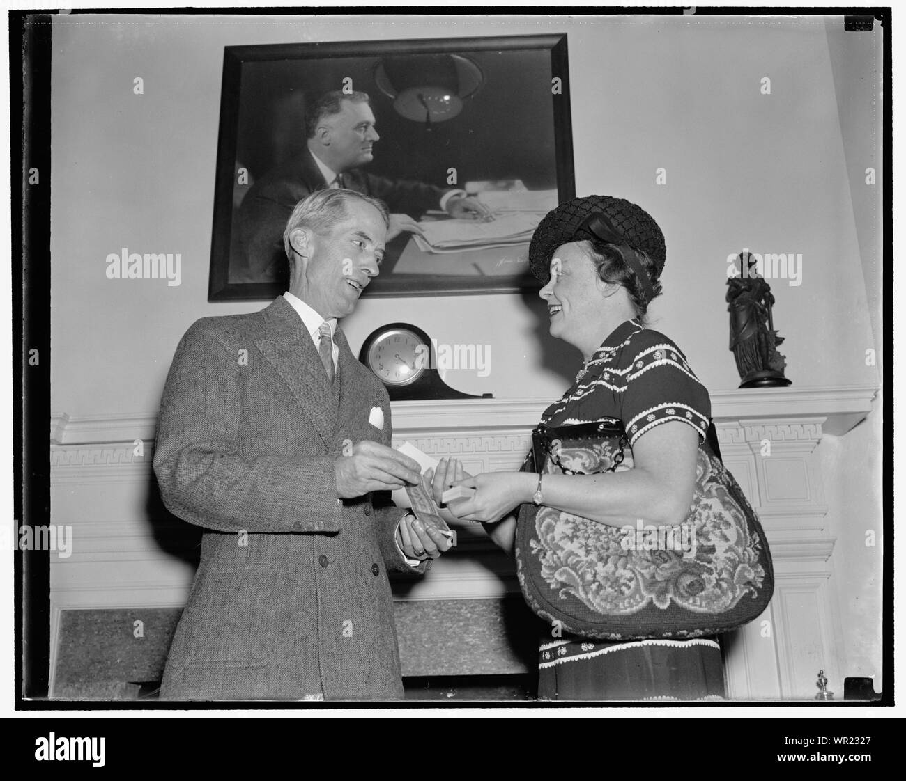 Marvin McIntyre and Mrs. Ross McIntyre Stock Photo - Alamy