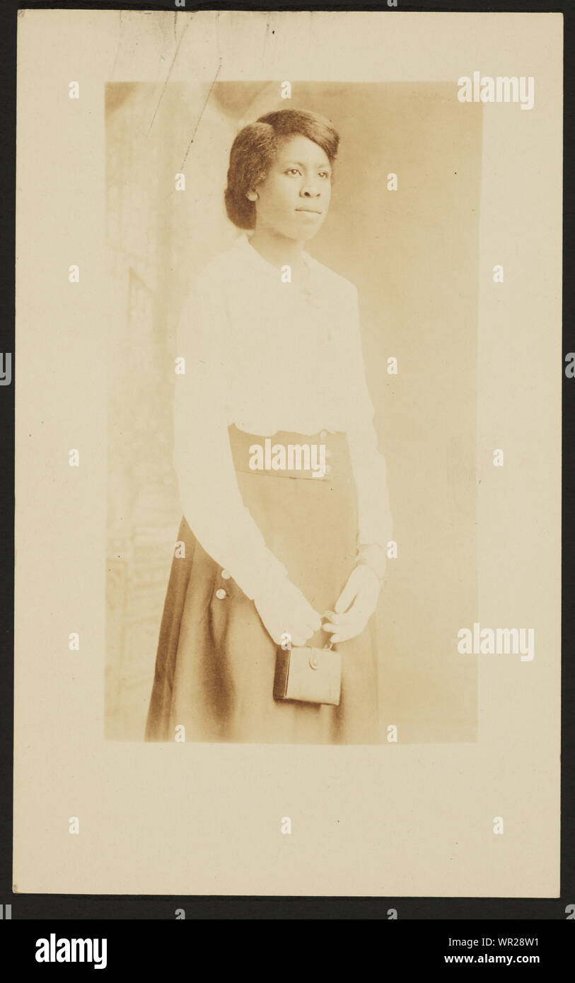 Mary M. Cunningham / Jessie Tarbox Beals Stock Photo - Alamy