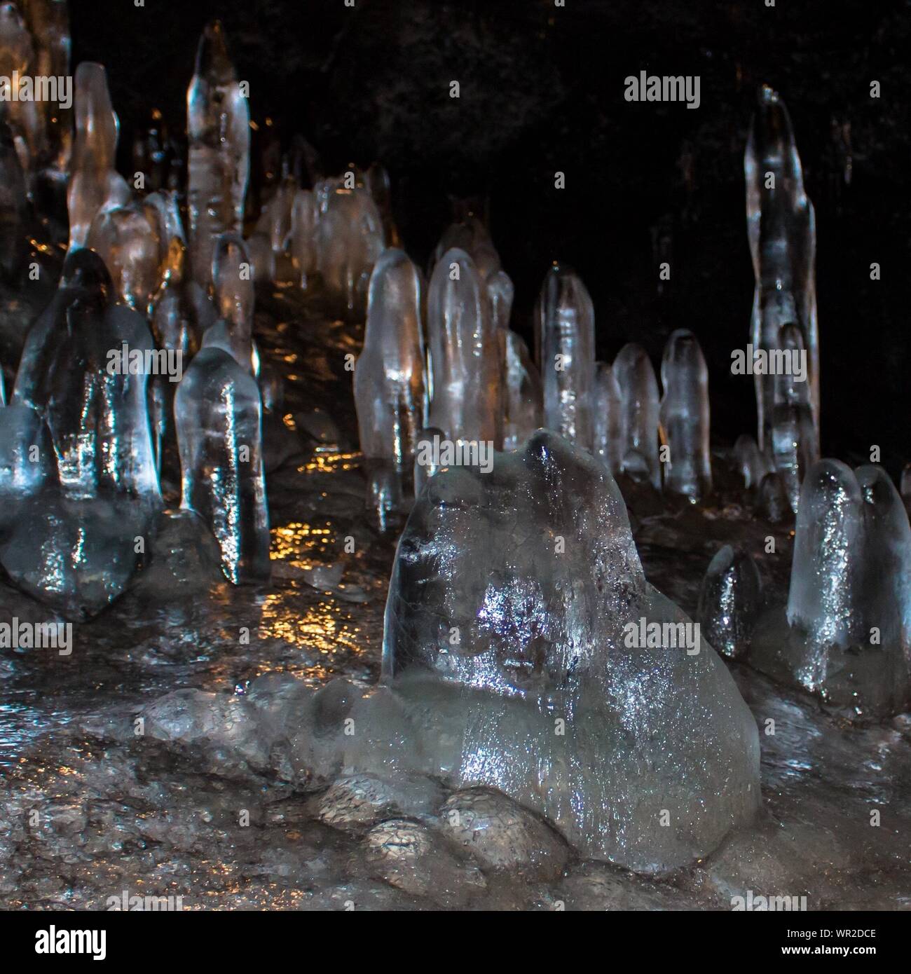 Curve nature shapes hi-res stock photography and images - Alamy