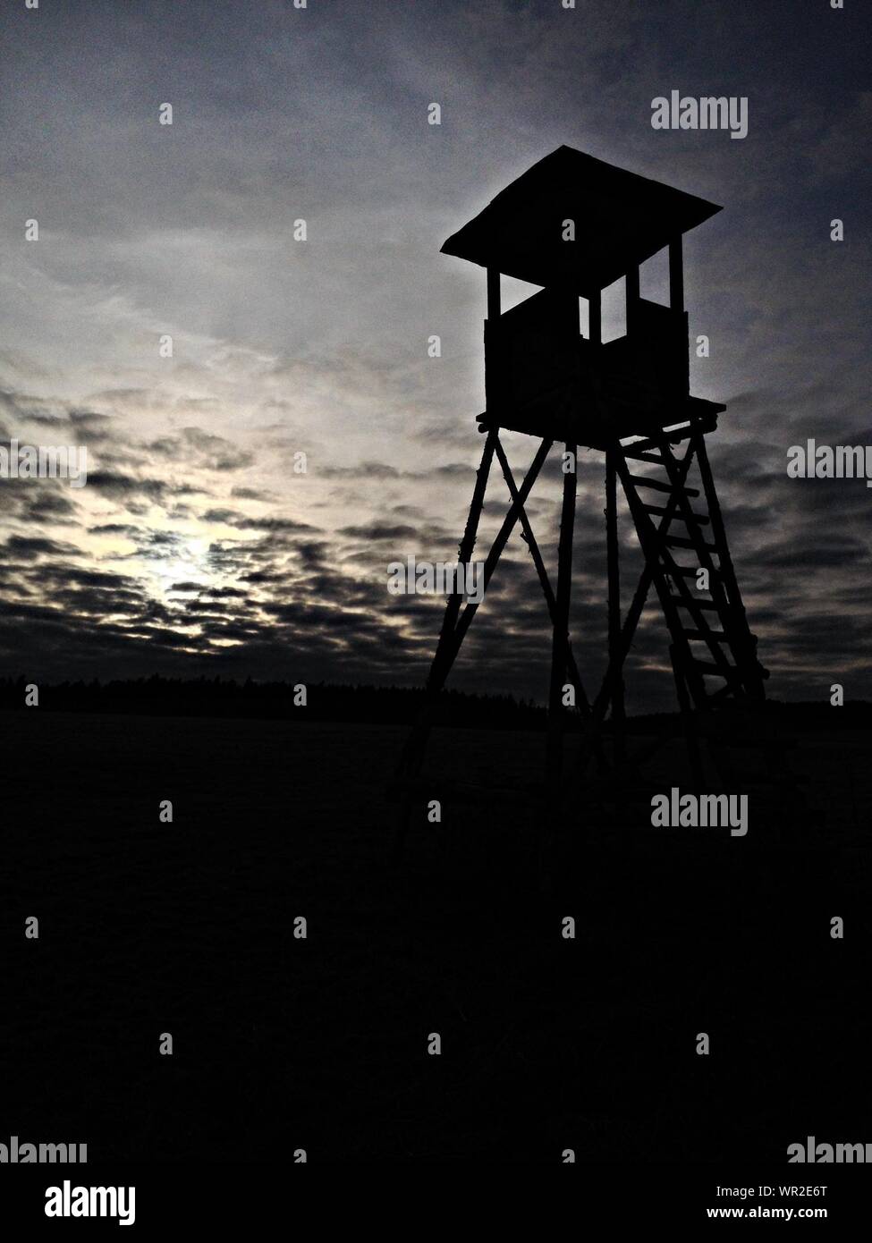 Watchtower silhouette hi-res stock photography and images - Alamy
