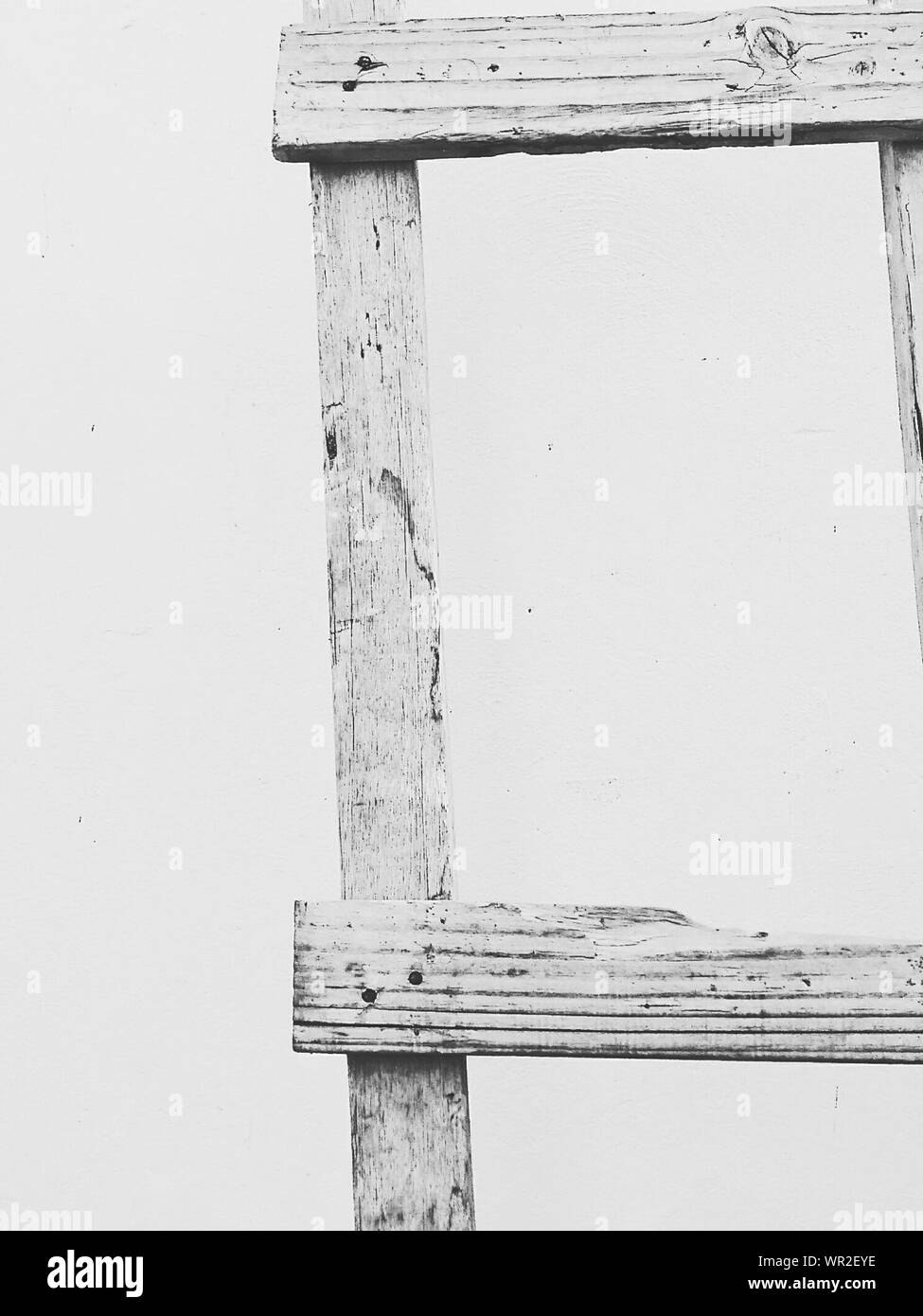 Wooden ladder wall hi-res stock photography and images - Alamy