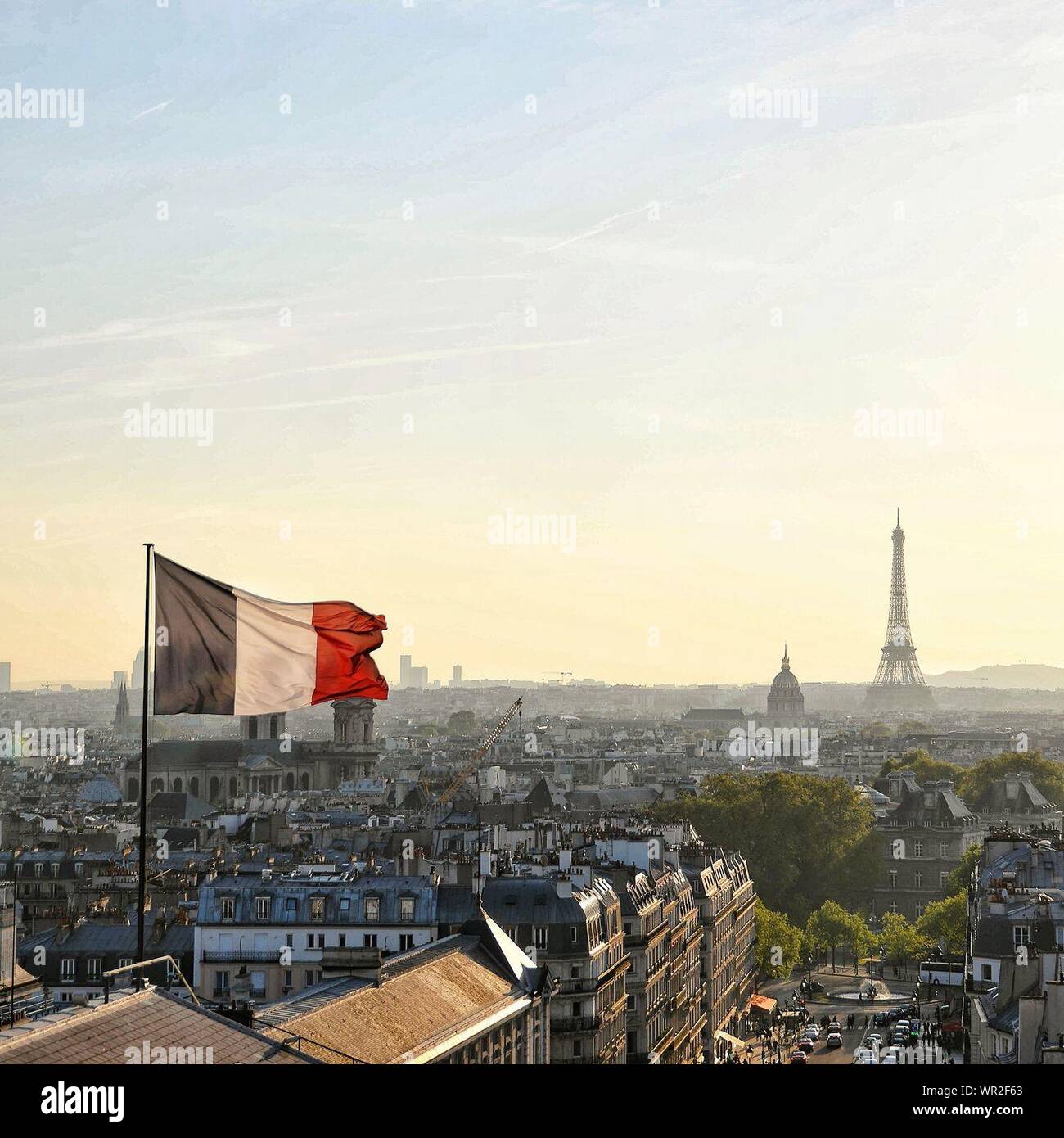 French city flag hi-res stock photography and images - Alamy