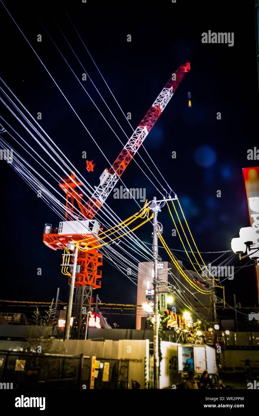 Pylon crane hi-res stock photography and images - Alamy