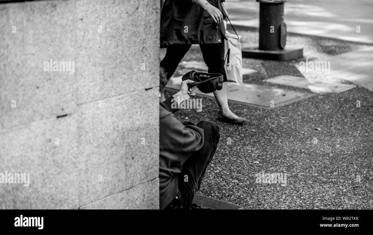 Beggar begging hi-res stock photography and images - Alamy