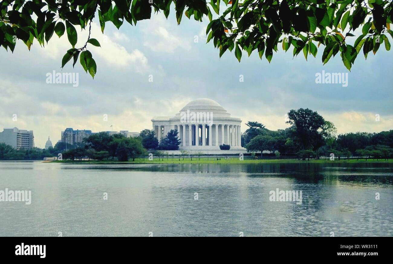 Tidal basin hi-res stock photography and images - Alamy