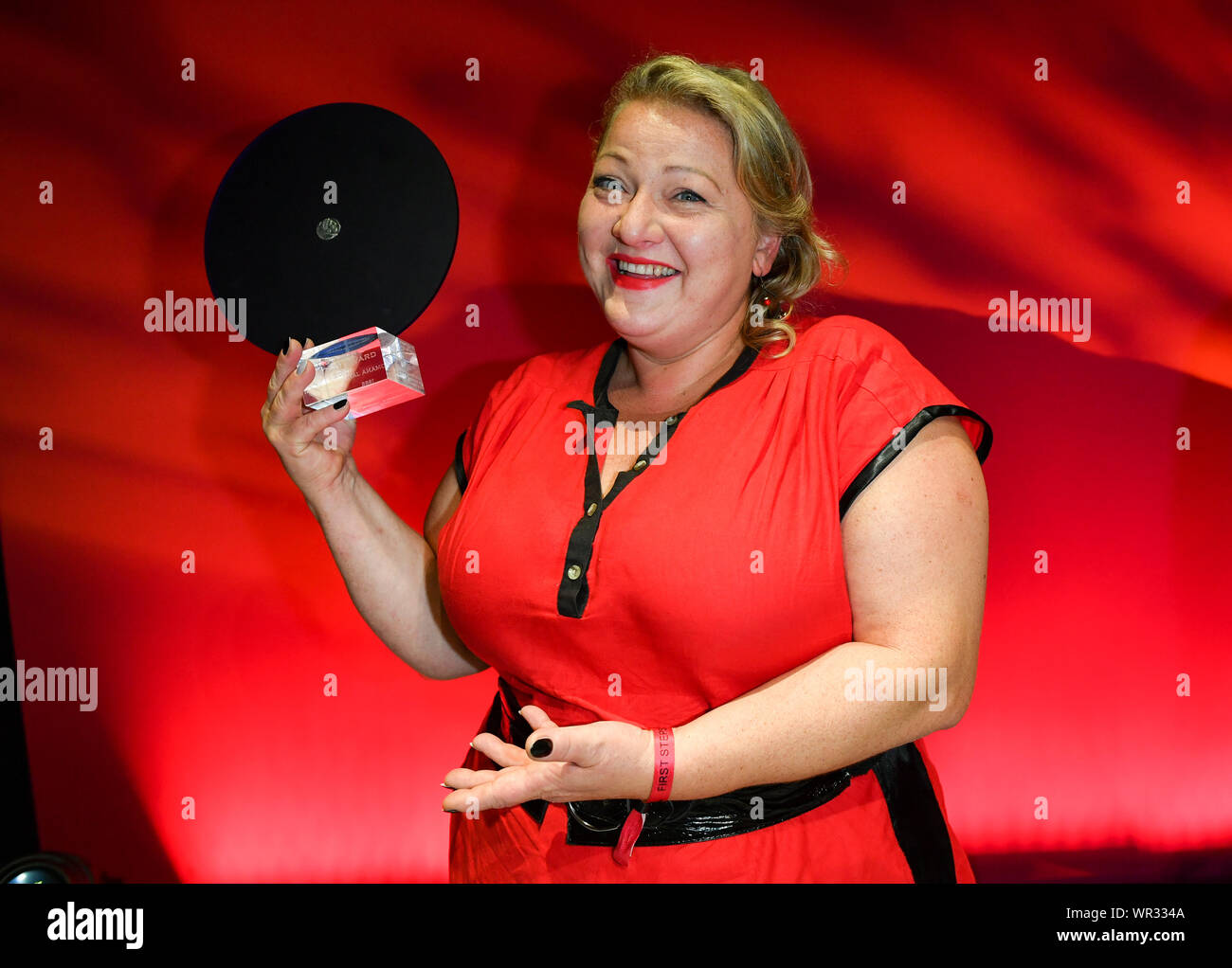 Award ceremony theater prices hi-res stock photography and images - Alamy