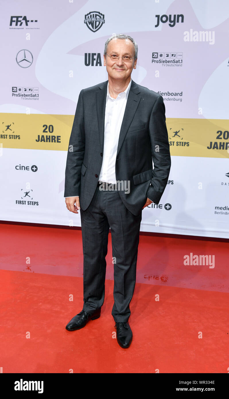 Promoting young talent hi-res stock photography and images - Alamy