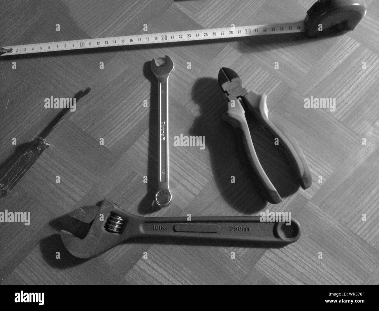 Tools floor hi-res stock photography and images - Alamy