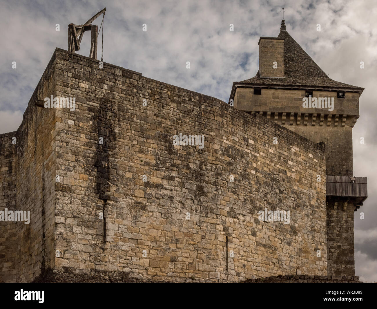Trebuchet castle hi-res stock photography and images - Alamy