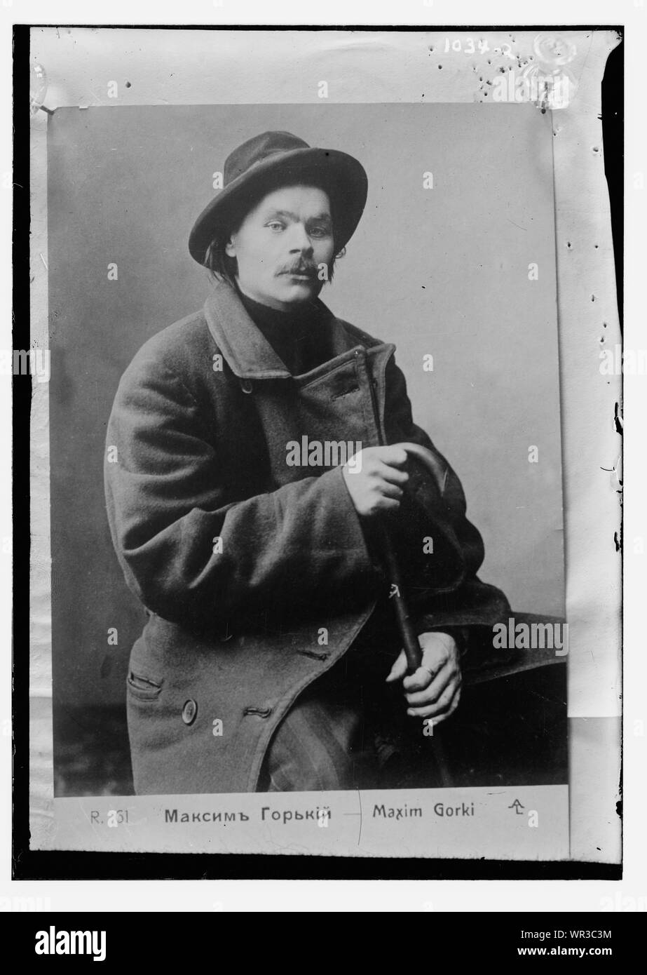 Coat seated Black and White Stock Photos & Images - Alamy