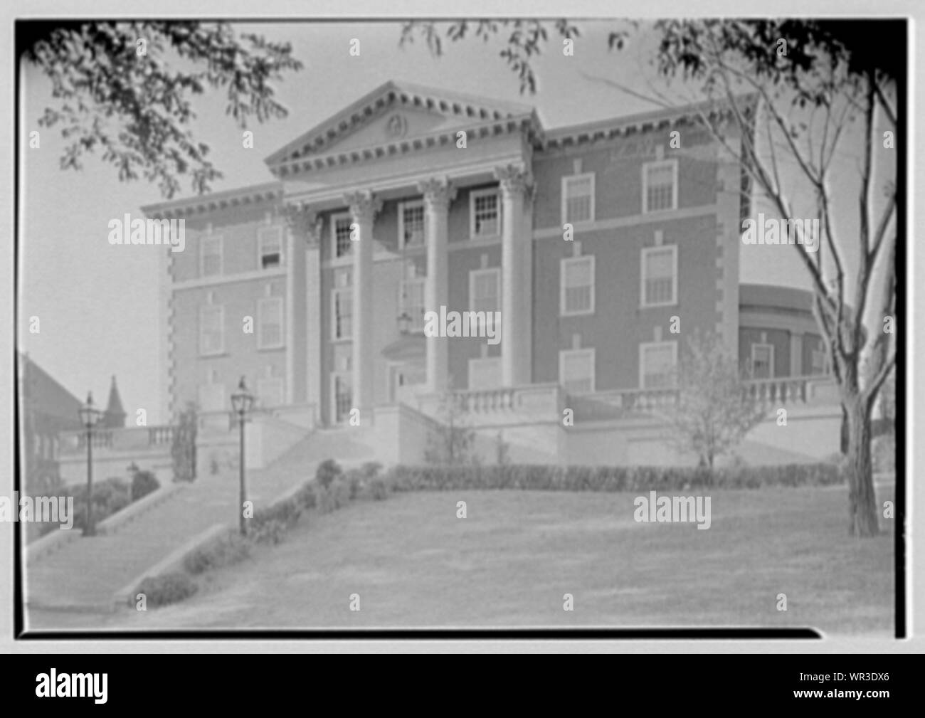 Political sciences higher school hi-res stock photography and images ...