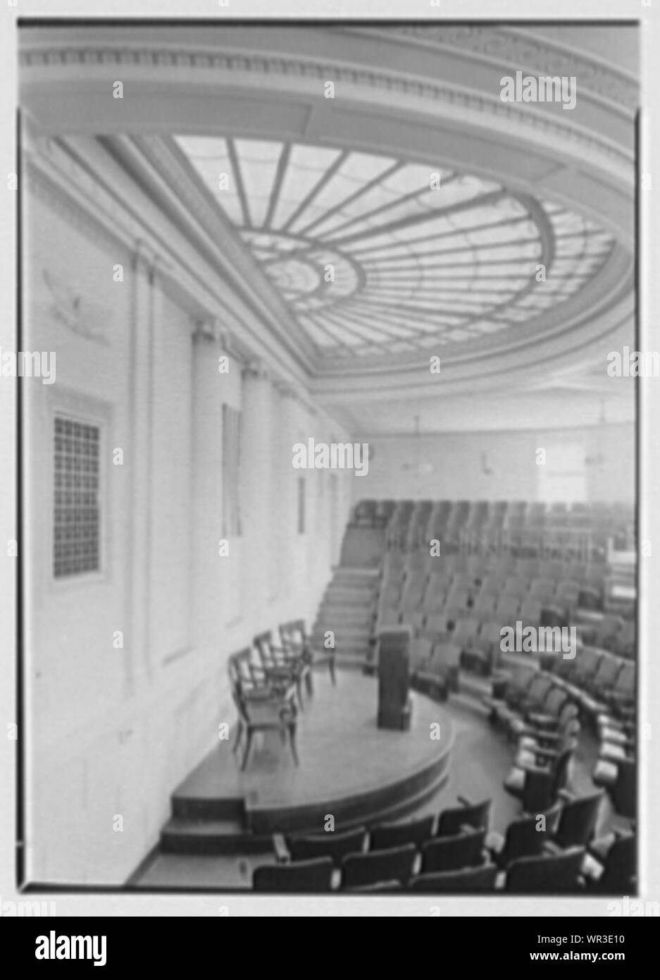 Maxwell school hi-res stock photography and images - Alamy