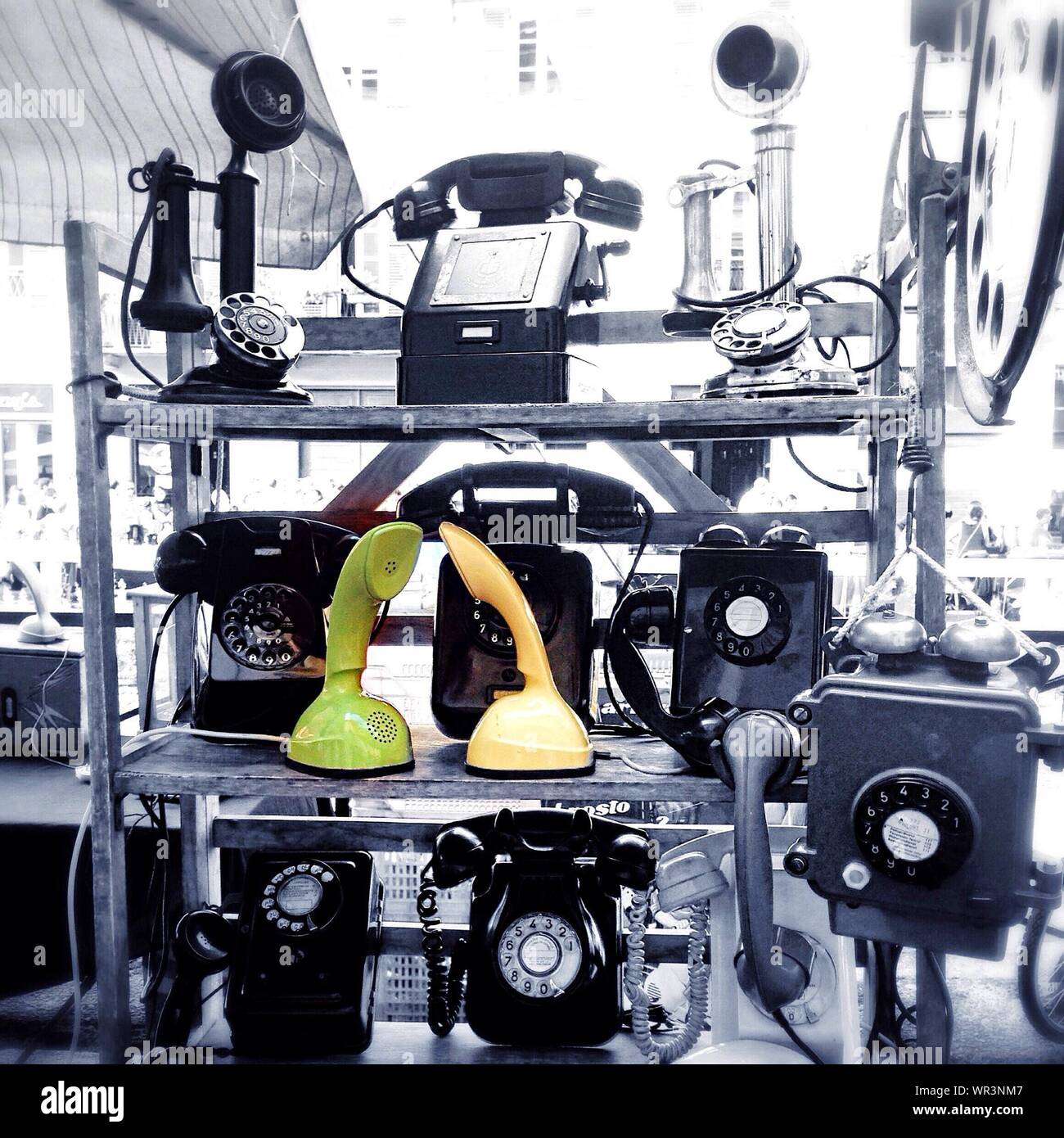 Old telephones hi-res stock photography and images - Alamy