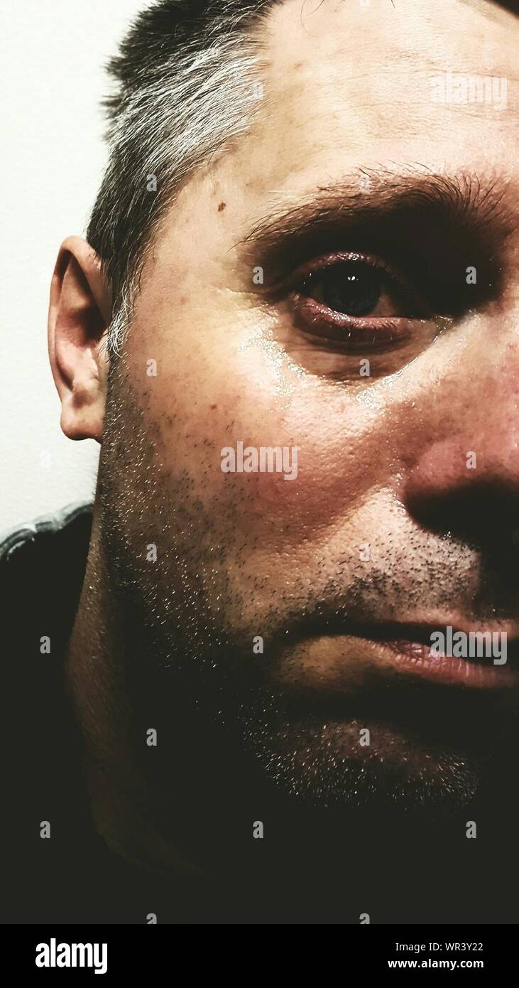 Man sad face hi-res stock photography and images - Alamy