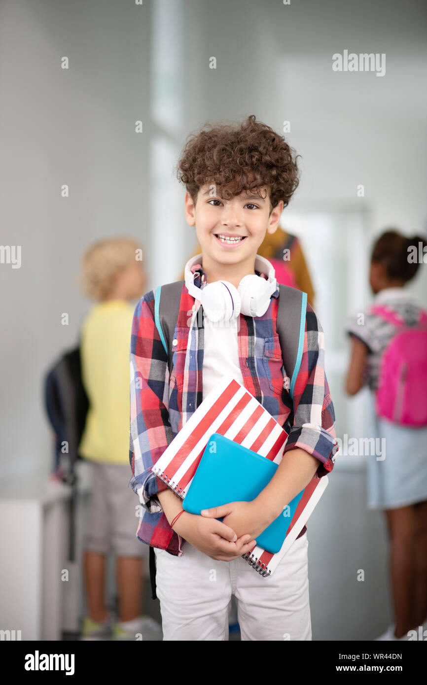 Walking into classroom hi-res stock photography and images - Alamy