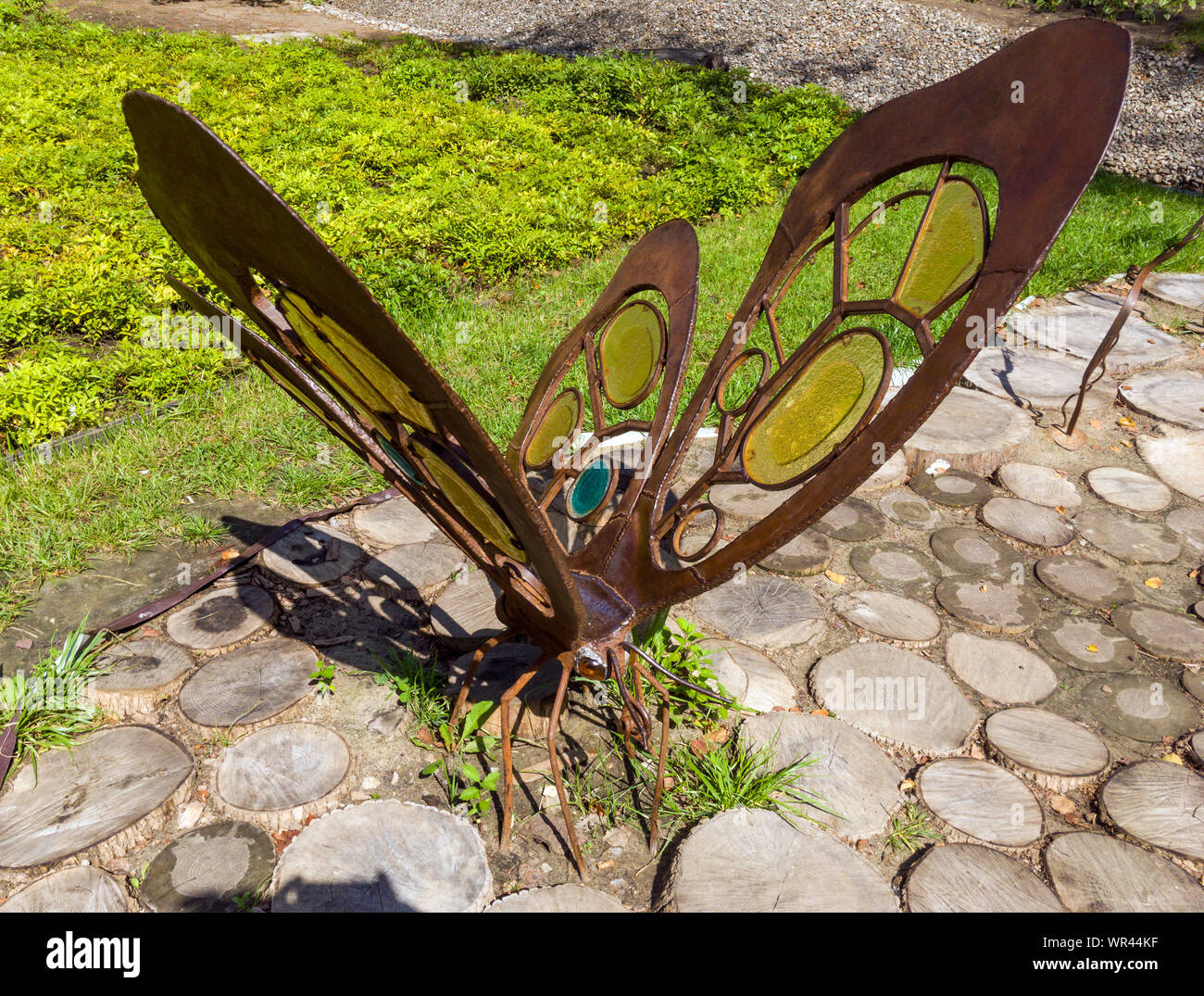 Metal craft work butterfly hi-res stock photography and images - Alamy