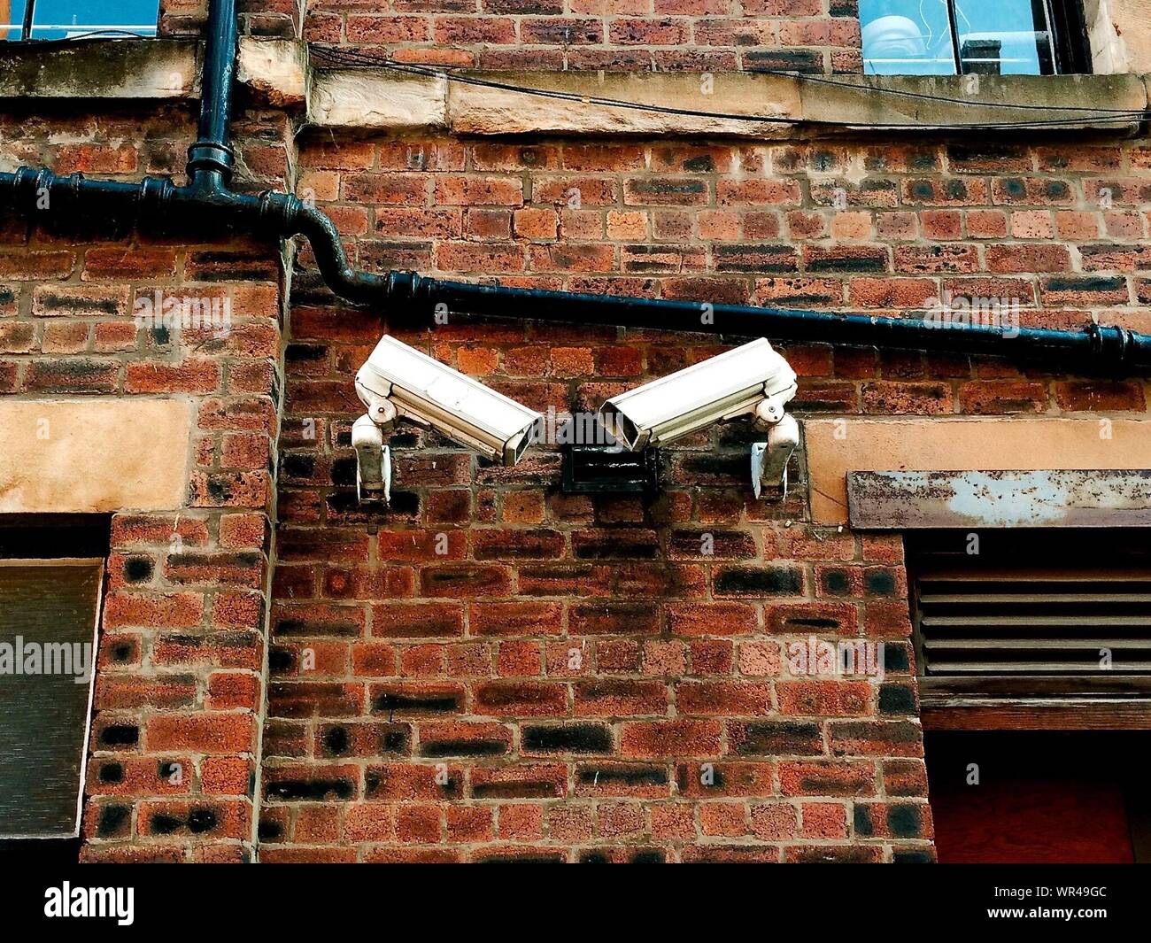 Security brick wall hi-res stock photography and images - Alamy