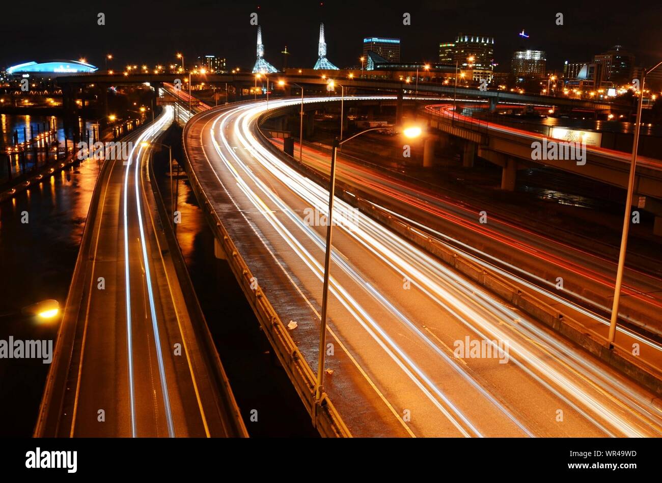 Street light trails hi-res stock photography and images - Alamy