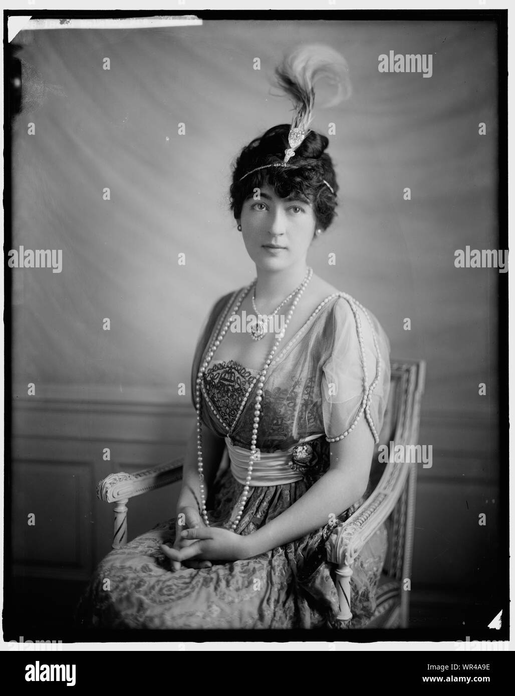 Edward mclean hi-res stock photography and images - Alamy