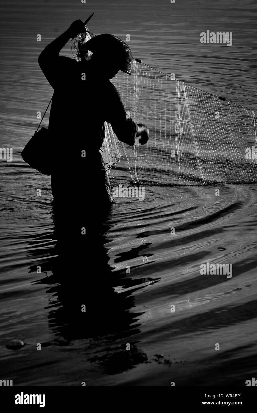 Net river hi-res stock photography and images - Alamy